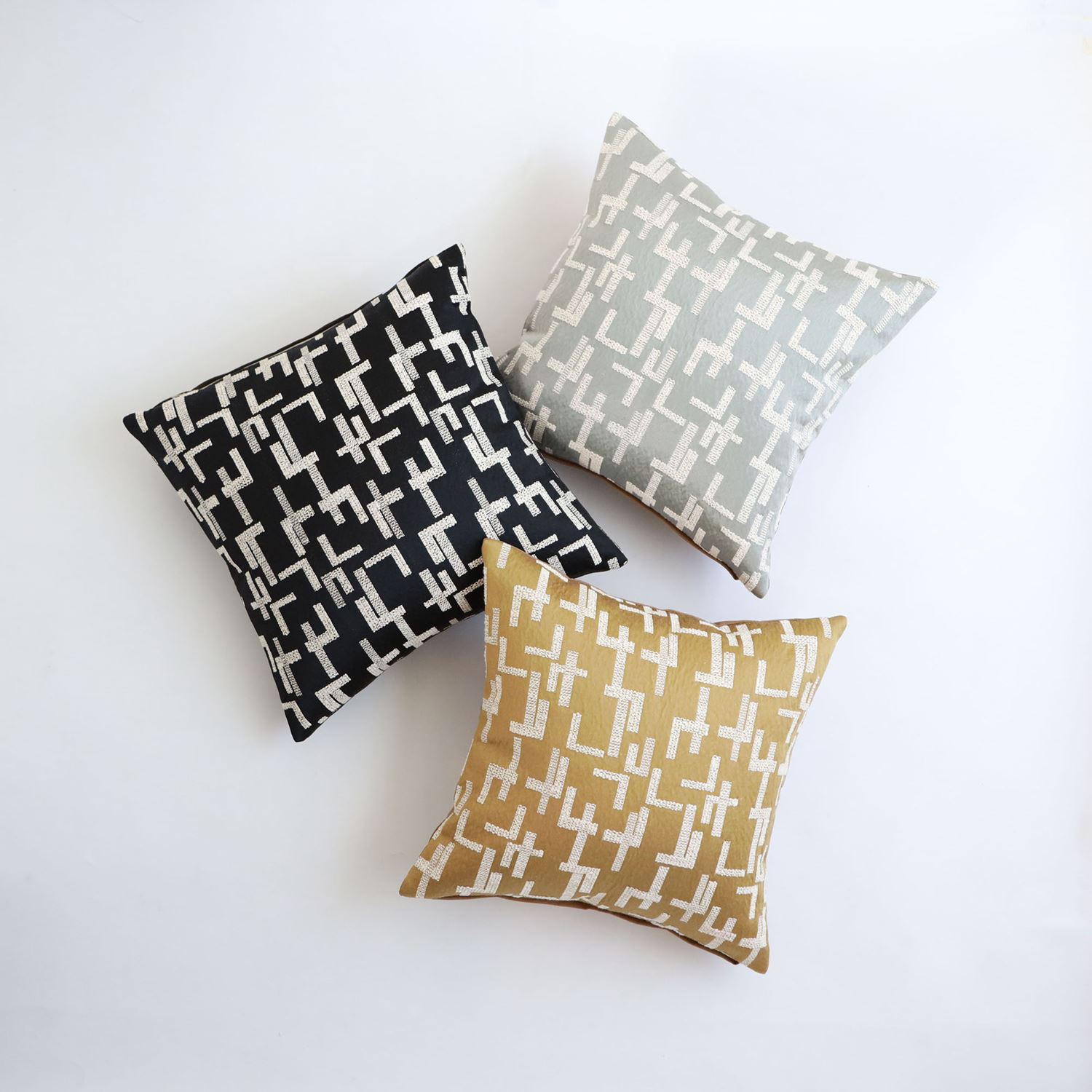 CAMENGO DALLES クッションカバー40cm角 ノアール｜クッション｜IDEE SHOP Online